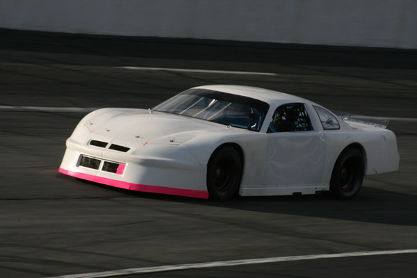 The Official Website of Tracey Chambers Racing